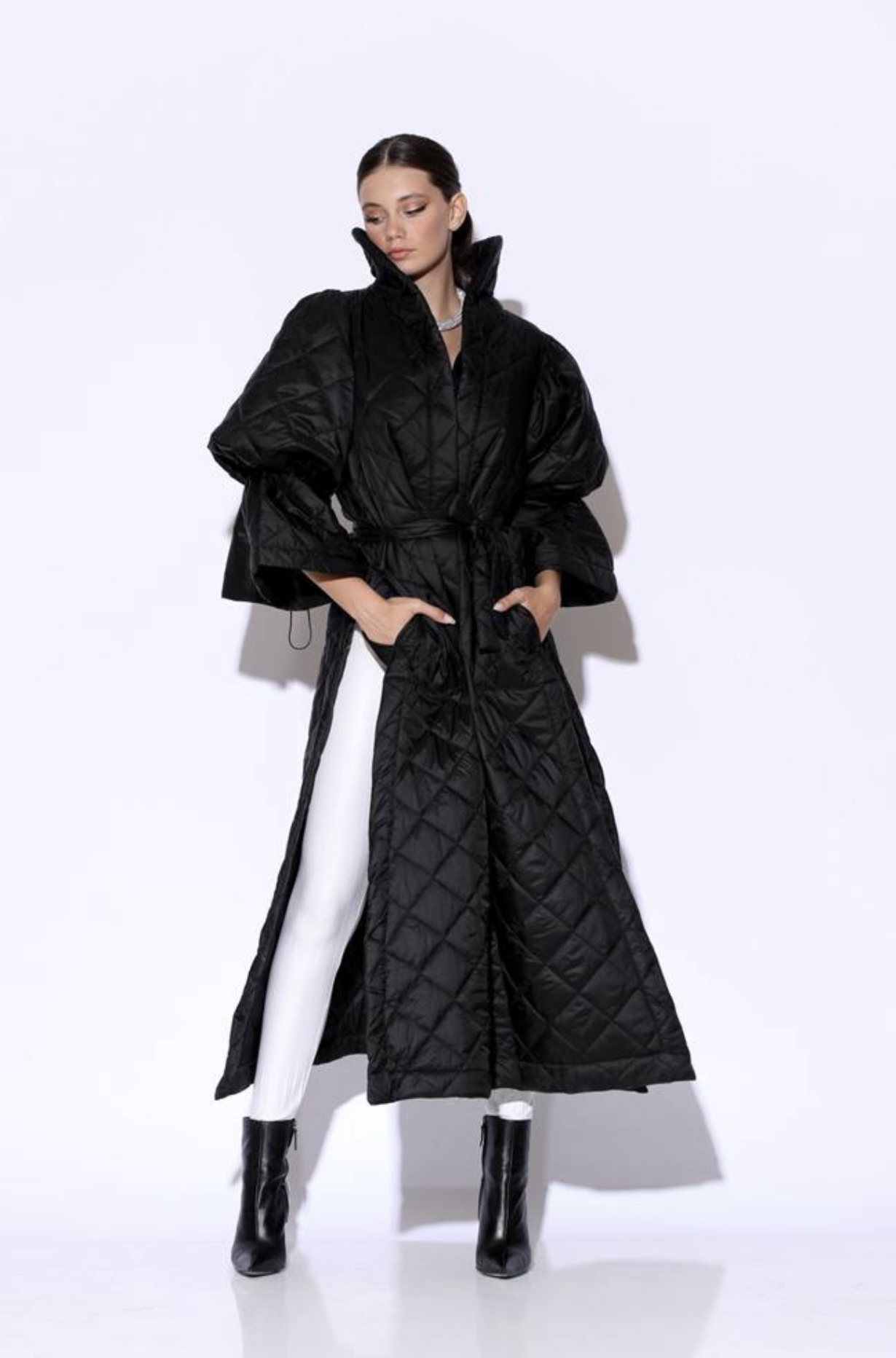 ENDELLIA SLIT COAT - Conelle