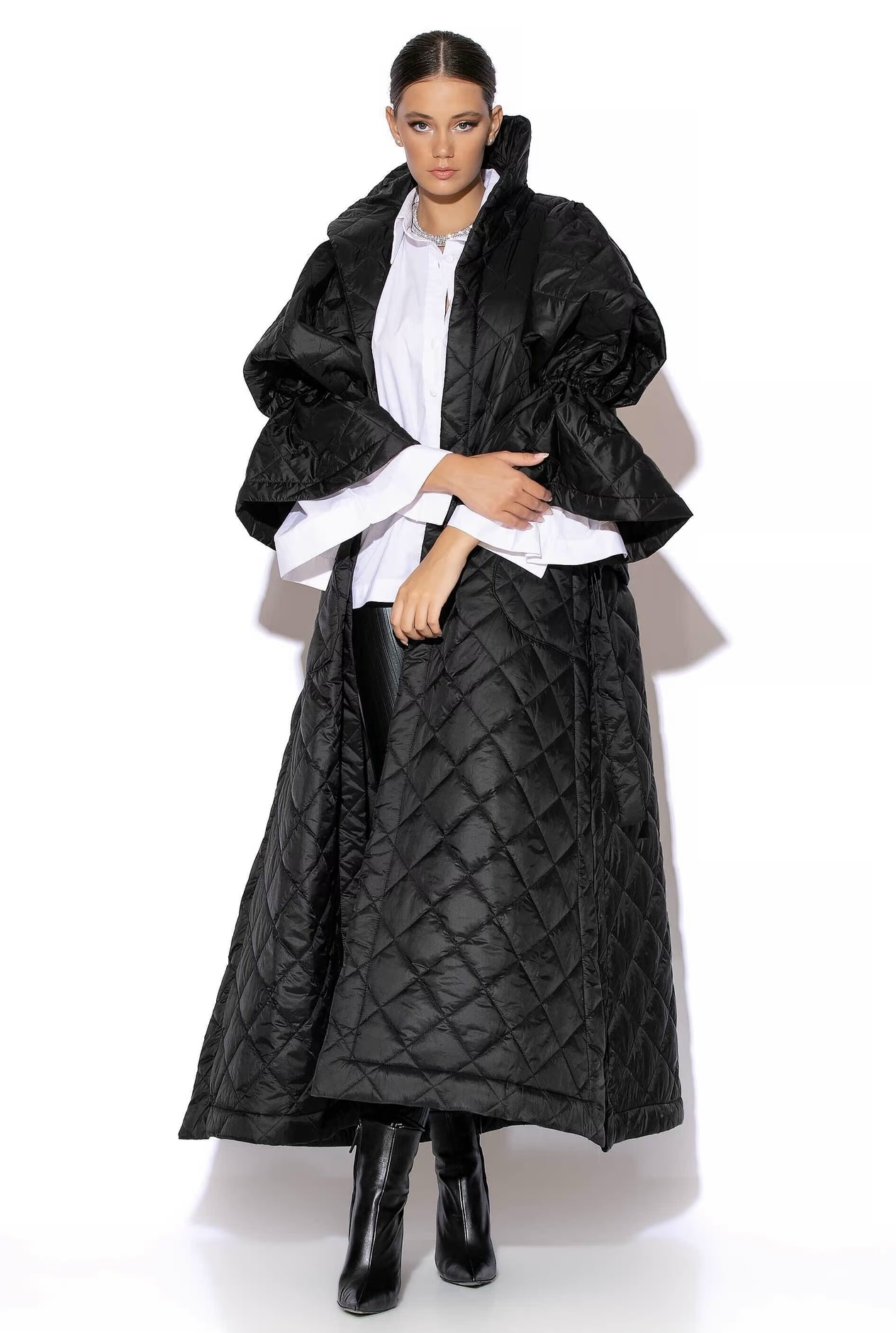 ENDELLIA SLIT COAT - Conelle