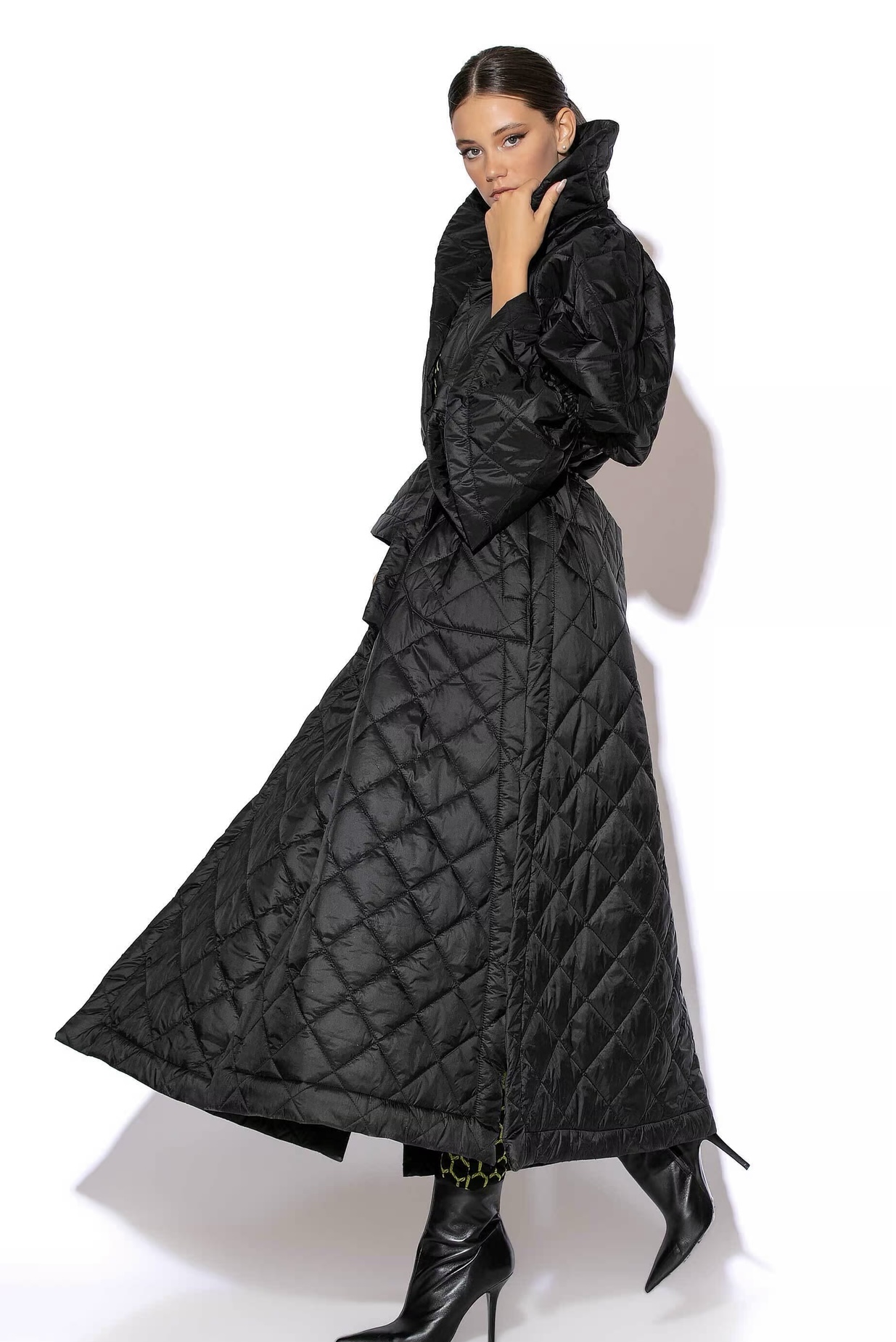 ENDELLIA SLIT COAT - Conelle